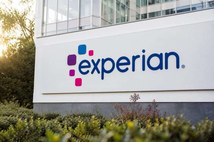 Experian bounces back Friday, still finishes week in the red as rate ...
