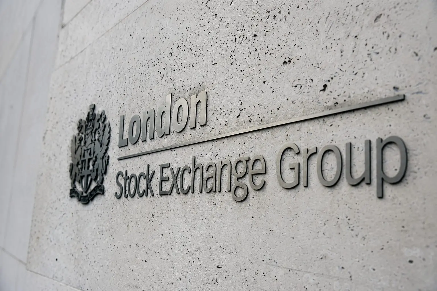 LSEG drops 3.6% after Redburn warns on AI revenue