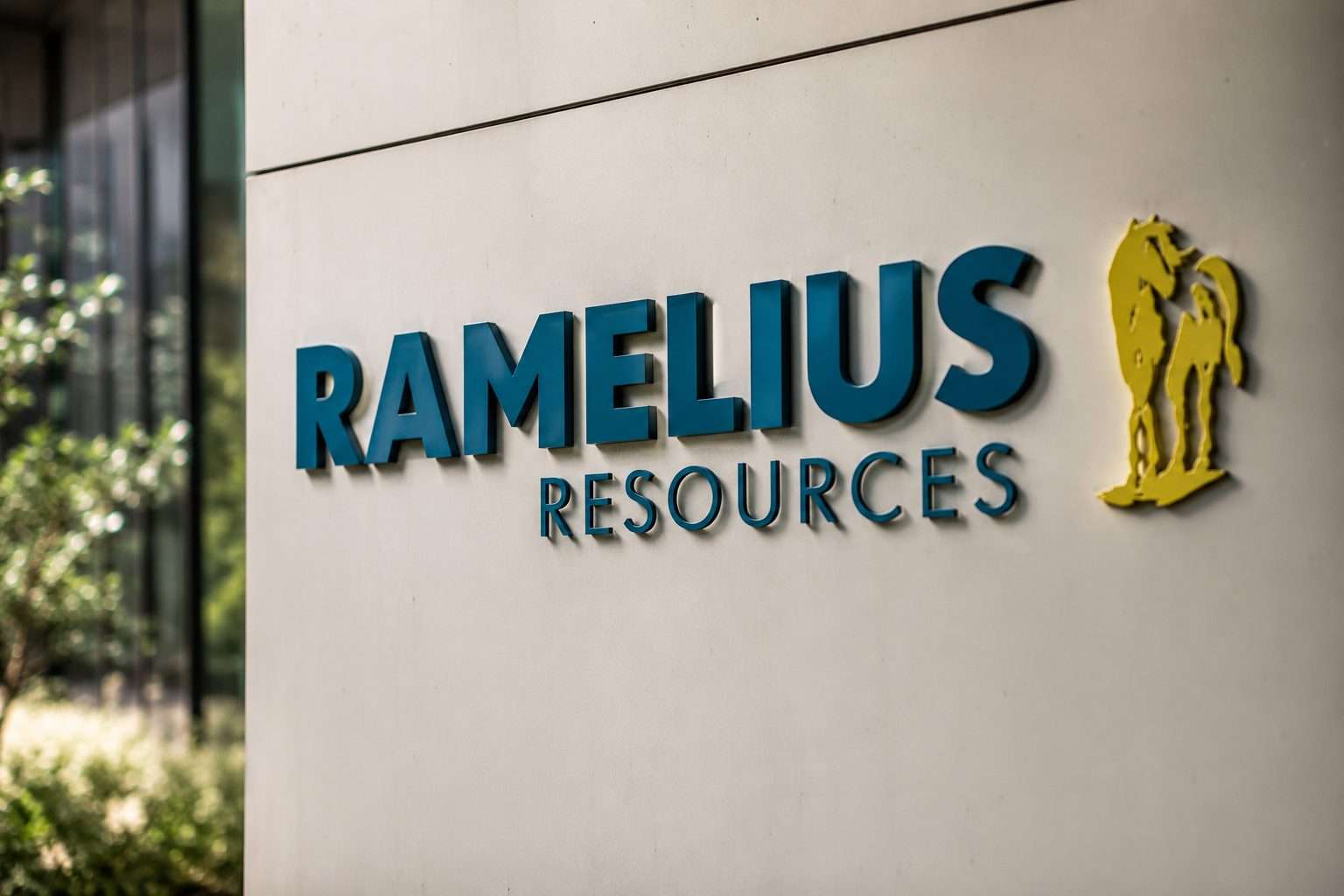 Ramelius Resources Sinks as Investors React to Gold Rate Moves